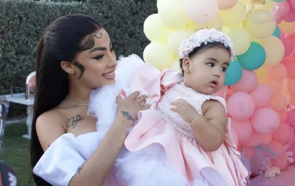 La bebé de Anuel AA y Yailin La Más Viral ya está creciendo | Nuestro ...