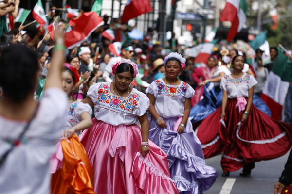 Entre fiesta y protestas, celebran Grito de Independencia en NY ...