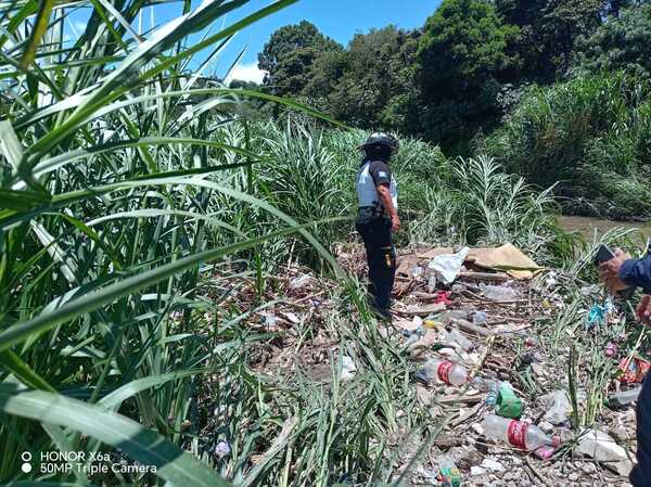 Cuerpos de dos personas flotan en el río Villalobos | Nuestro Diario ...