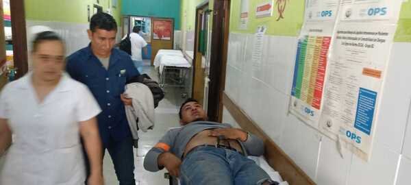 Joven se accidenta en curva de la calzada Flora Ramos | Nuestro Diario