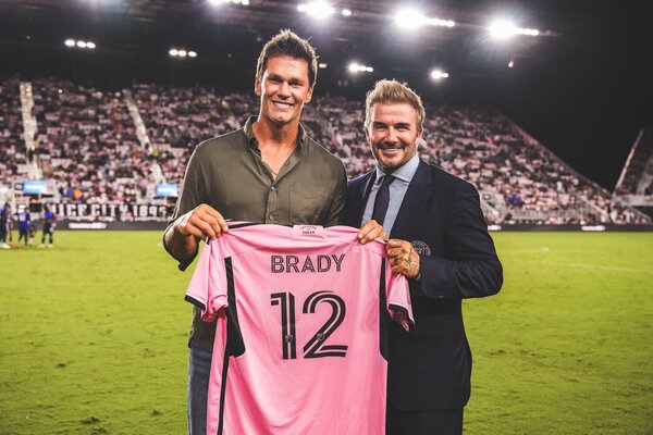 La histórica reunión en Miami entre Leo Messi y Tom Brady | Nuestro Diario