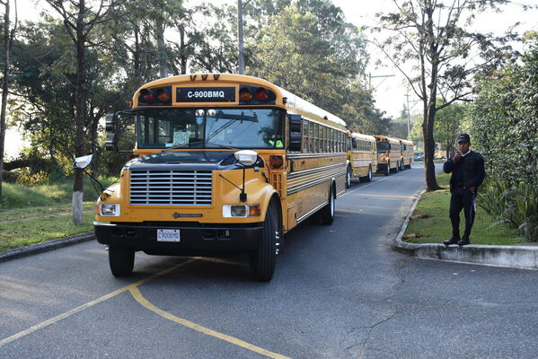 PMT verifica que buses escolares cumplan requisitos | Nuestro Diario
