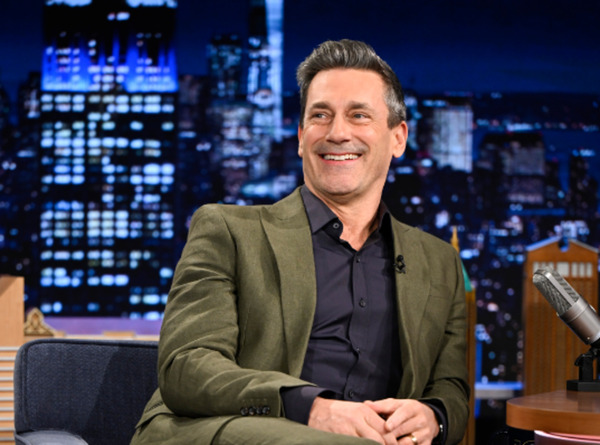 Jon Hamm, actor de "Mad Men", se confiesa fan de Bad Bunny | Nuestro Diario