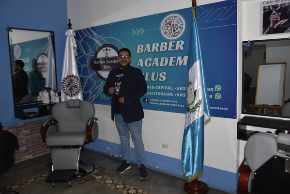 La barbería le abrió las puertas del emprendimiento | Nuestro Diario