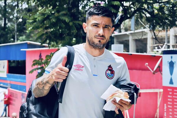 José Mena apela a la fortaleza del Trébol ante Mixco | Nuestro Diario