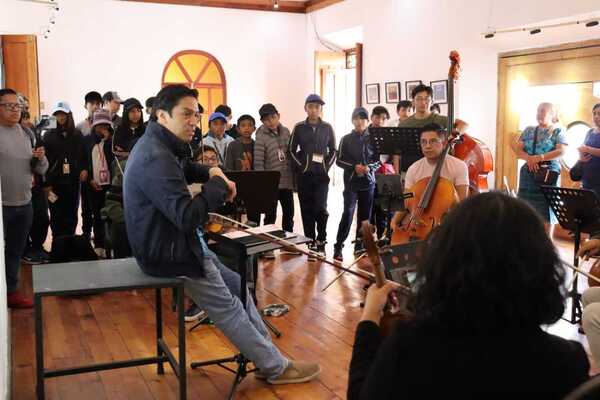 Aprenden sobre técnicas básicas de armonía y ritmo musical | Nuestro Diario